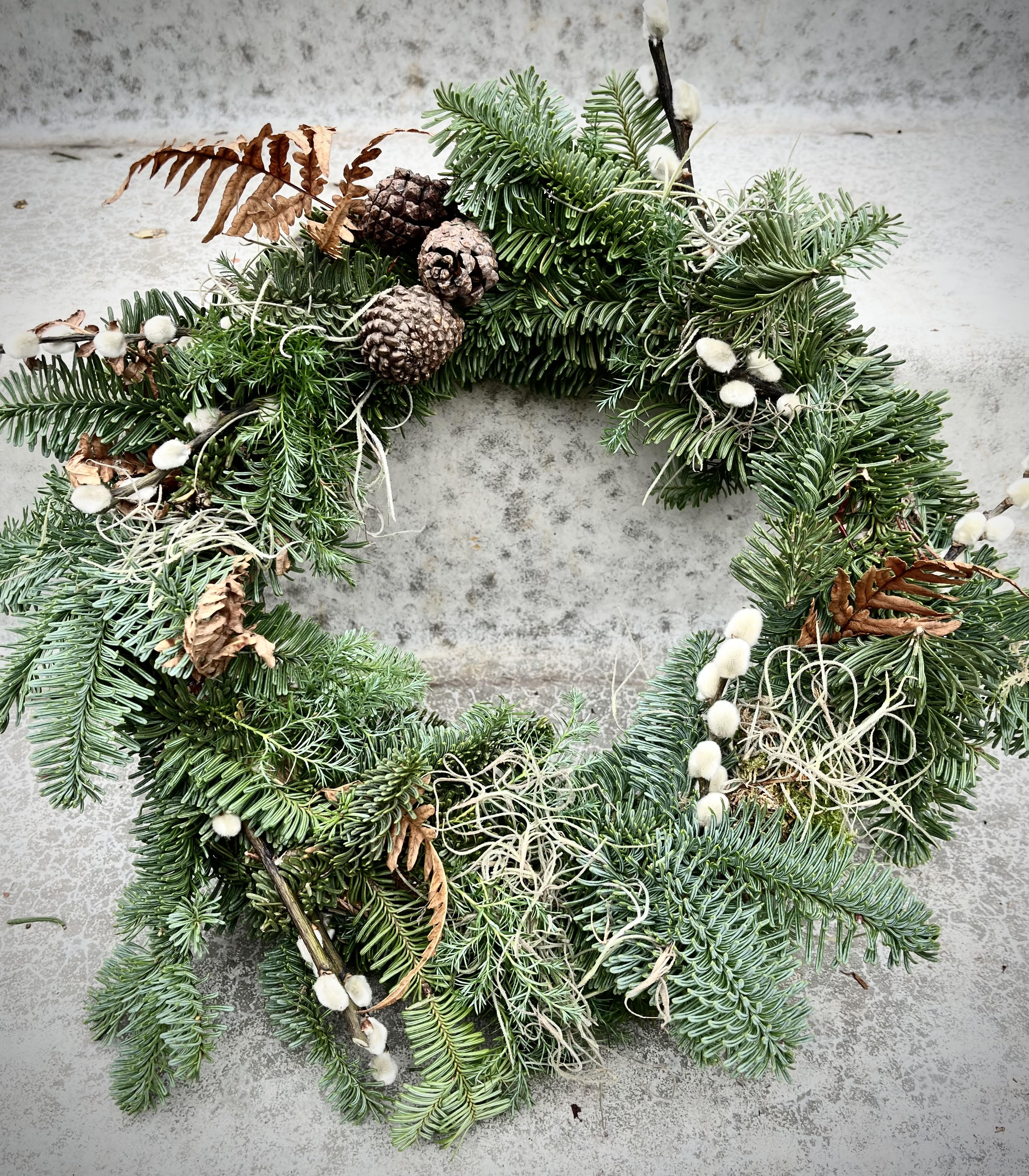 Gravdekorationer – Annas blommor i Solna AB